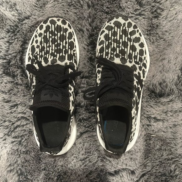 adidas | Shoes | Adidas Originals Cloudfoam Swift Run Leopard Print ...
